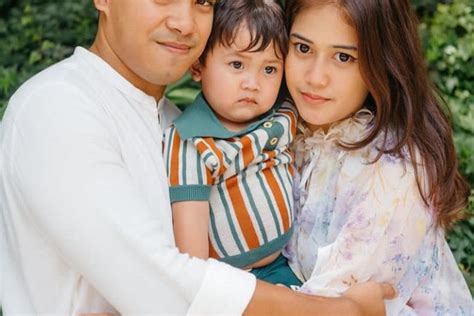 Profil Biodata Ruce Nuenda Mama Ebra Lengkap Ig Umur Asal Tiktok