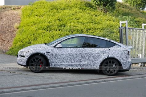 El Model Y Performance Ha Sido Visto Realizando Pruebas En Un Circuito