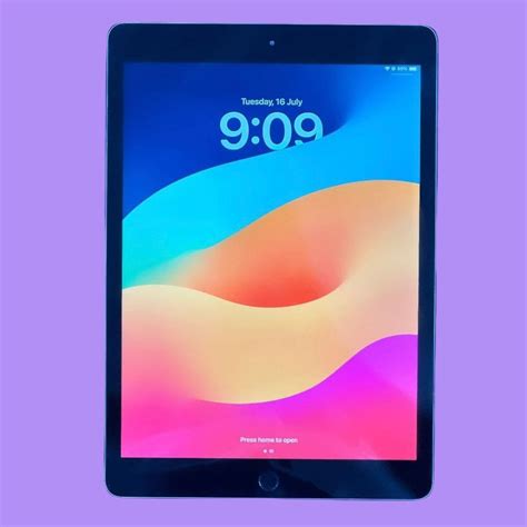 Buy Apple Ipad 6th Generation Wi Fi 32gb Gray Omr 44 990