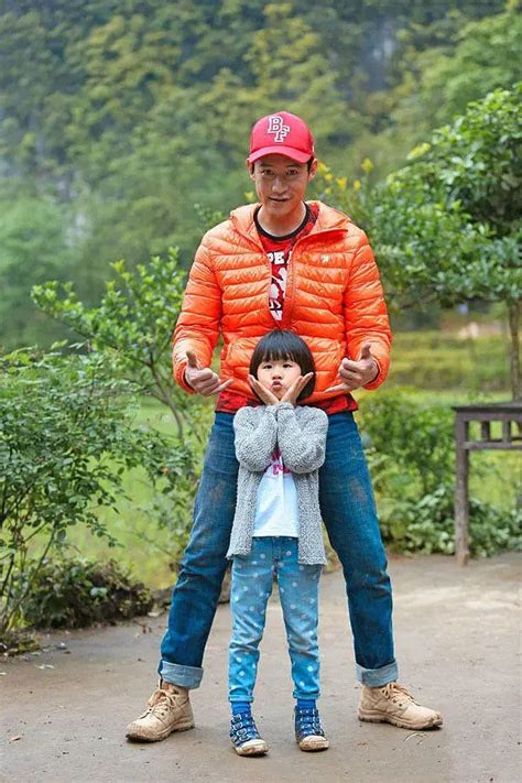 星二代差距大：黄磊女儿被骂 误人子弟”，吴镇宇儿子被网友追捧 知乎