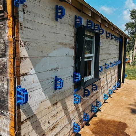 X Bracket System For Home Insulation Insofast