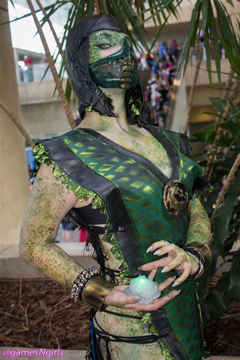 Reptile Genderbend Mortal Kombat Cosplay A Photo On Flickriver