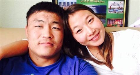 Спортын шинэ хос