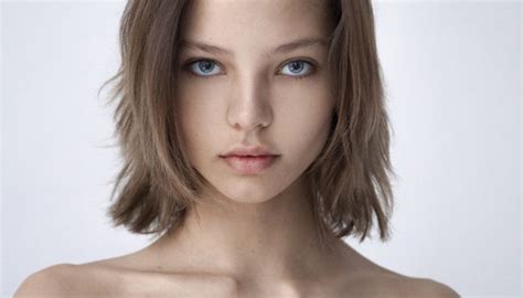 Lesya Kaf Small Pack Girl Celeb Club