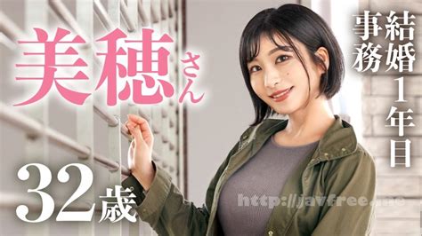 336knb 223 【ss級美人妻、発情sexでメス馬の如し。】応募理由は「本当は激しいhがしたいけど、夫が大好き過ぎて言えな～い♪」だそうで。初っ端から車内でビクビク絶頂andとろ～んと