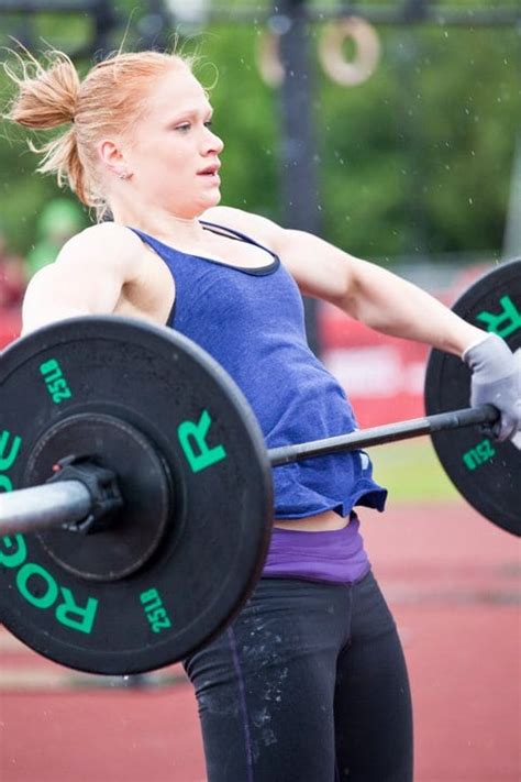 Picture Of Annie Thorisdottir