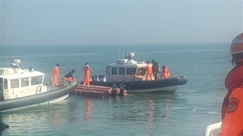 中国快艇翻覆2死案审结 台不起诉巡防艇长和驾驶 国际 即时国际