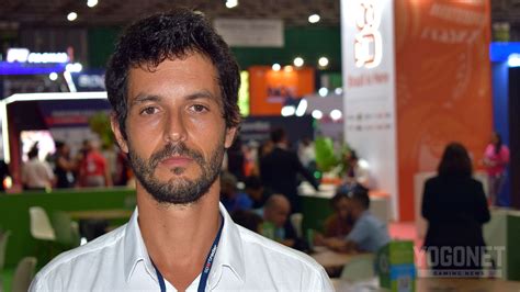 Felippe Marchetti Há Um Movimento Dos Manipuladores Saindo Do Brasil