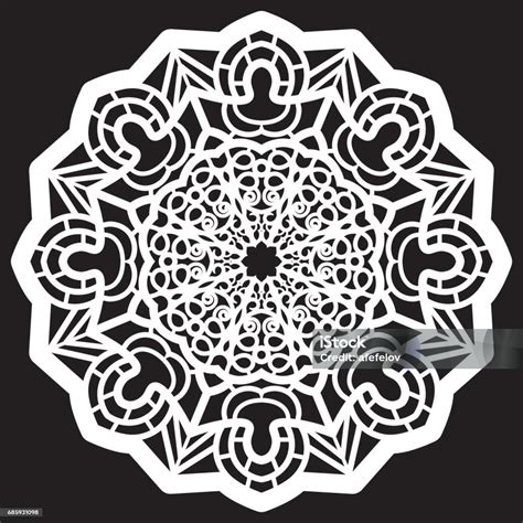 레이스 라운드 종이 Doily 레이스 눈송이 인사말 요소 절단 플로터 둥근 패턴 레이저 컷 템플릿 케이크 벡터 일러스트를 장식하는 Doily 공휴일에 대한 스톡 벡터 아트