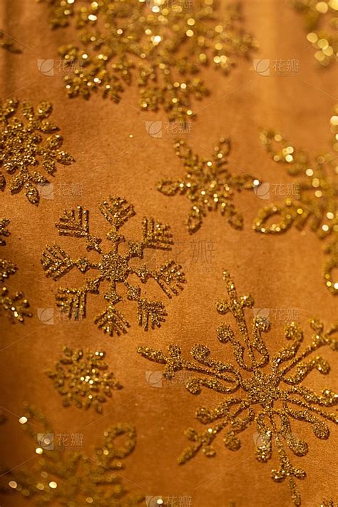 金色雪花闪闪发光的图案素材 花瓣网