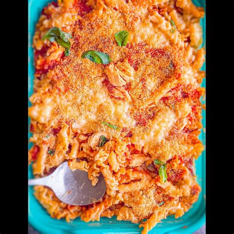 Scrumptious Cheesy Chicken Parmesan Pasta Casserole Recipe Urban Organic