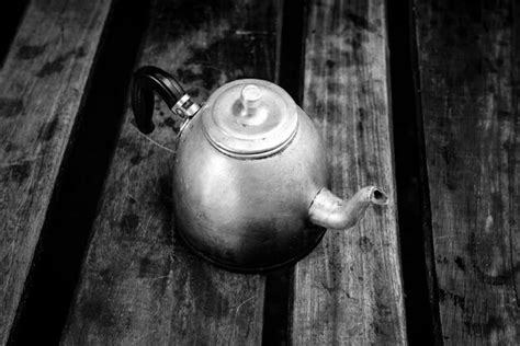 Premium Photo Mate Kettle On The Tablela Pampa Province
