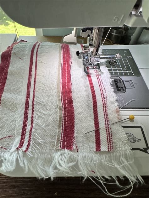 How To Make An Easy American Rag Flag For 4th Of July Decor Karins