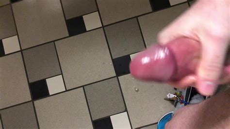 Spraying Cum At La Fitness