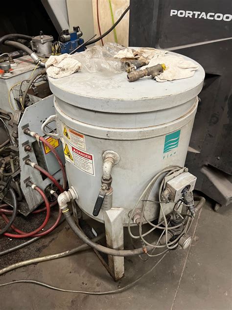 6x12 Ifb Flow Waterjet 2008 Equipped With Intensifier And New