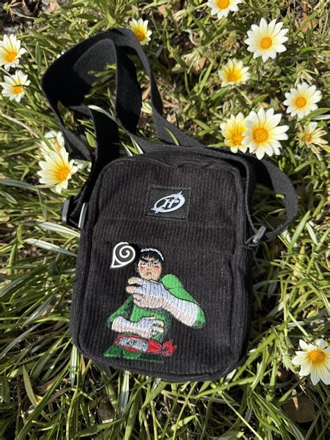 Drunken Fist Shoulder Bag Hyperpins