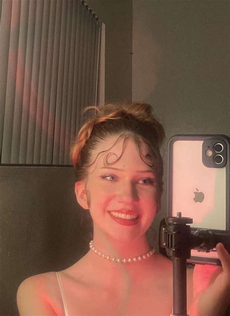 Just Decided To Have Fun With My Hair R Sfwredheads