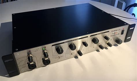 Analog Lab X 32 Analog Stereo Vocoder Reverb