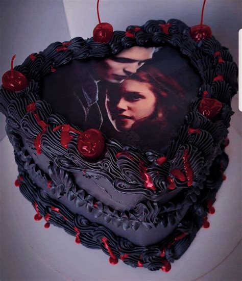 Pin By Lenna On 22 Twilight Cake Cute Birthday Cakes Pretty