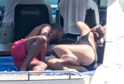 Ashley Graham Not So Sexy In Nerano Italy 2019 The Fappening