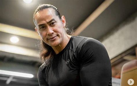 Ade Rai Bukan Binaragawan Tapi Filsuf Kesehatan