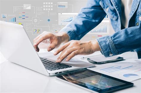 Interactive Workflow Management And Process Visualization Using Digital