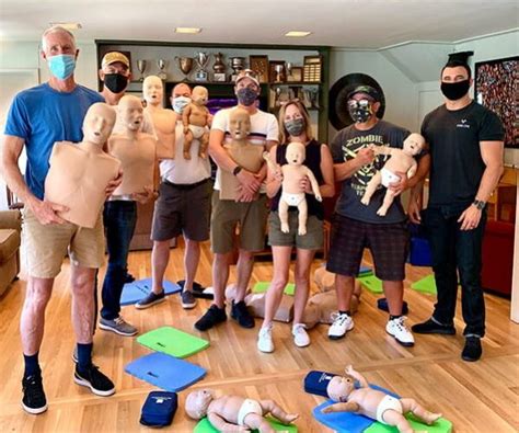 Onsite Cpr Training For Groups Schools Businesses