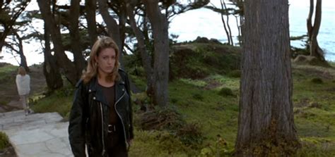 Movie Lovers Reviews Basic Instinct 1992 Sharon Stone At Her Sexiest