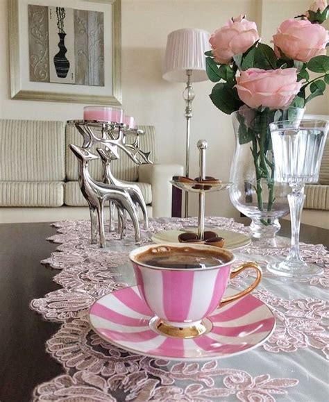 Pin de Валя Христис en Объятия | Hora del café, Arte del café, Tazas de ...