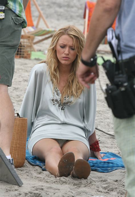 Celebrity Upskirts Barnorama