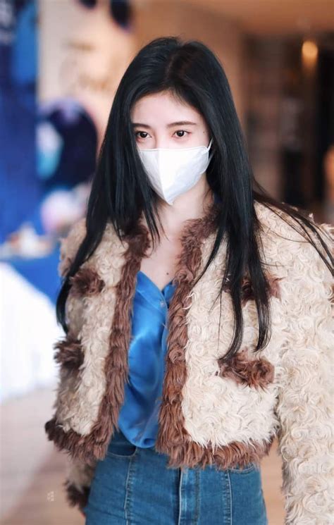 ปักพินโดย Morningstar ใน Chinese Actors คู่รัก