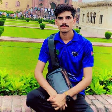 Rana Mohsin Ali Mohsinpreparing • Threads Say More