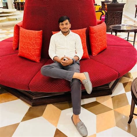 Viksa Chouhan Viksa Chouhan On Threads