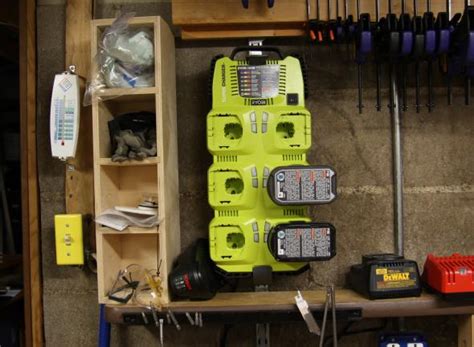 New Ryobi 18v One 6 Port Battery Supercharger
