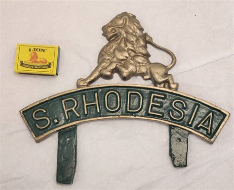 Plaques Vintage S Rhodesia Wall Emblem Scarce Depicting Gold Lion