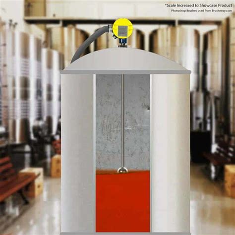 Durable Level Transmitter For Small Tank Applications