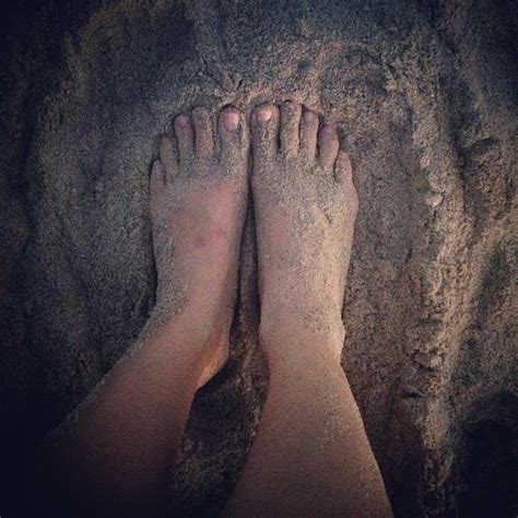 Danielle Colby Cushmans Feet