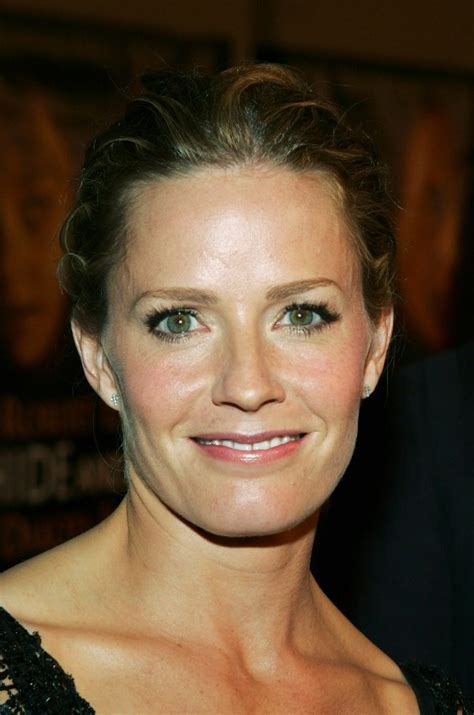 Elisabeth Shue Roles