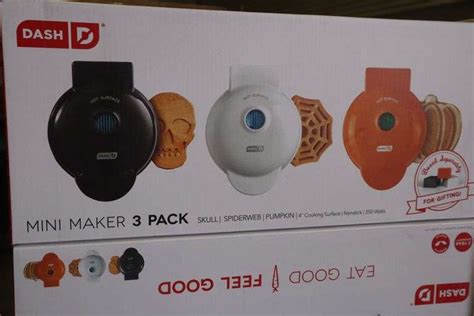 2 Dash Mini Maker 3 Pack Waffle Maker Matthews Auctioneers