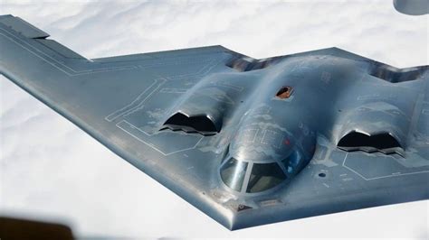 The Air Forces B 2 Spirit Stealth Bomber Has An Unfixable Problem
