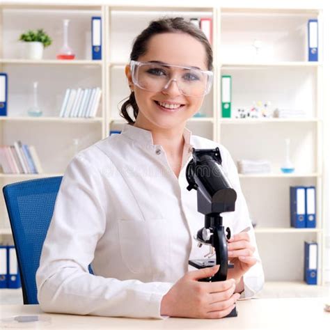Young Female Chemist Working In The Lab Stock Image Image Of Biology