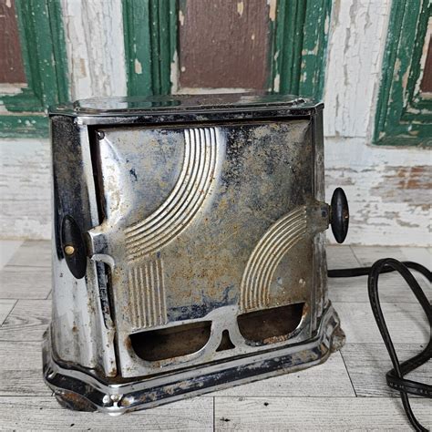 Antique Toaster Son Chief Vintage Art Deco Series 680 Chrome 2 Slice