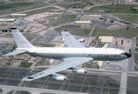 An Air To Air Right Side View Of A 4th Airborne Command And Control