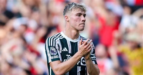 I Live The Dream Every Day Rasmus Hojlund Rates Man United Debut