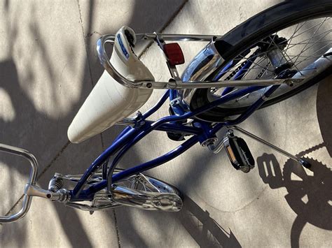 1998 Reproduction Schwinn Stingray Bicycle Ejs Auction And Appraisal