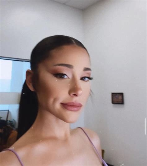 The Uwu Victim Face R Arianagrandesnark