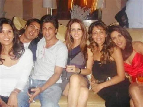 This Photo With Priyanka Chopra Jonas Shah Rukh Khan And Gauri Khan