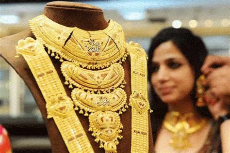 Gold Price Today Gold Price Once Again Fall On 27 November 2024 Know