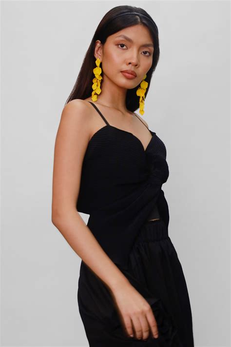 Petula Top Rajo Laurel