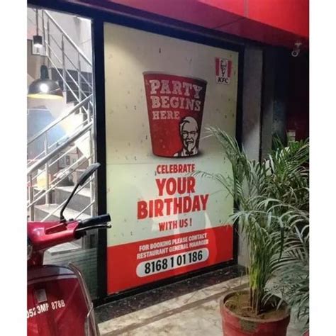 Stiker Flourescent Shop Facade Print Pasting Singage For Advertising